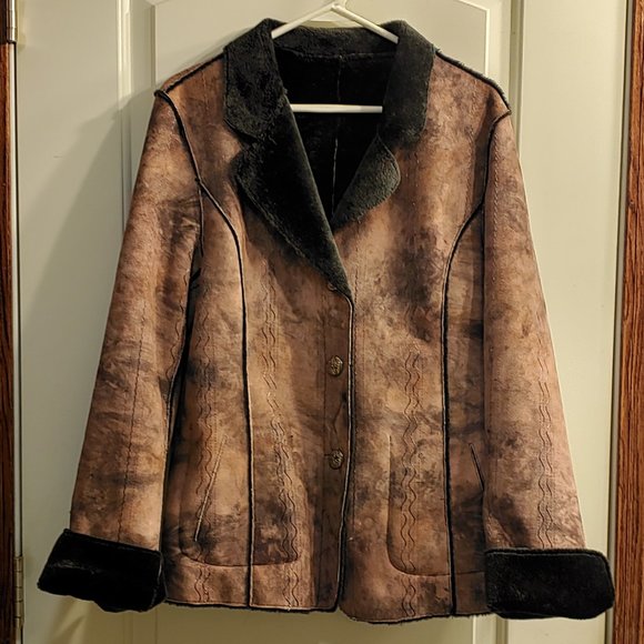 Montanaco | Jackets & Coats | Womens Suede Faux Fur Button Up Coat ...